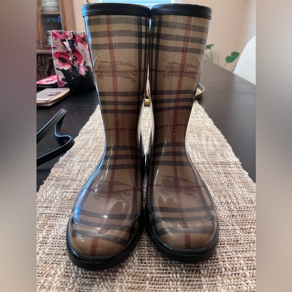 Burberry | Shoes | Womens Burberry Rainboots | Poshmark